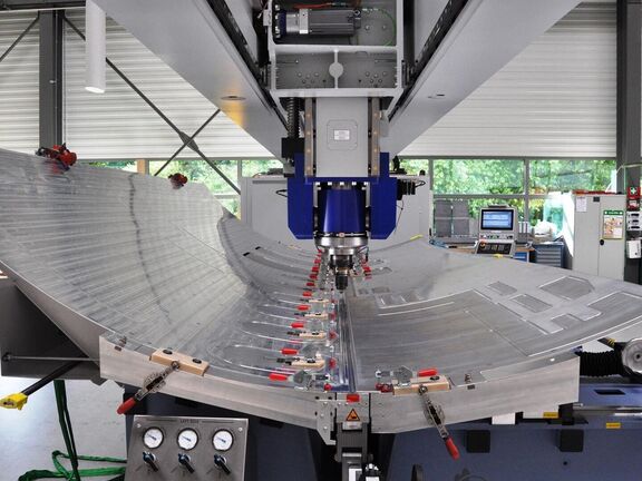 FOOKE GmbH: Friction stir welding machine FOOKE FSW Large